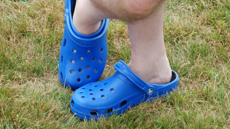 Mennonite Couple Select the Perfect Pair of Crocs for a Night on the Town